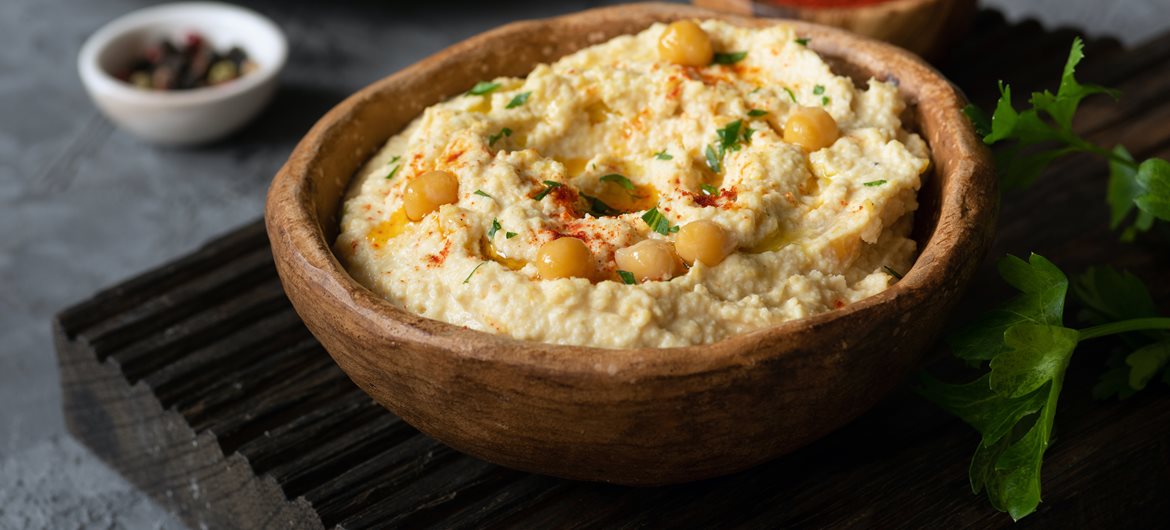 25 Hummus Nutrition Facts [2025] | FactRetriever.com